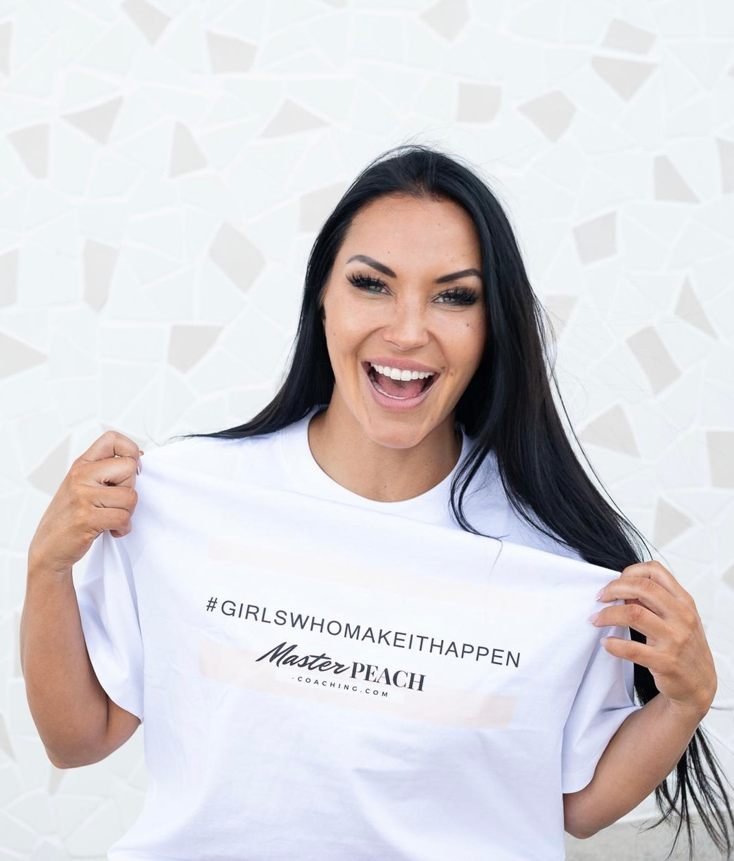 Meet Pauliina, the Founder of MasterPEACH – MasterPEACH-coaching.com